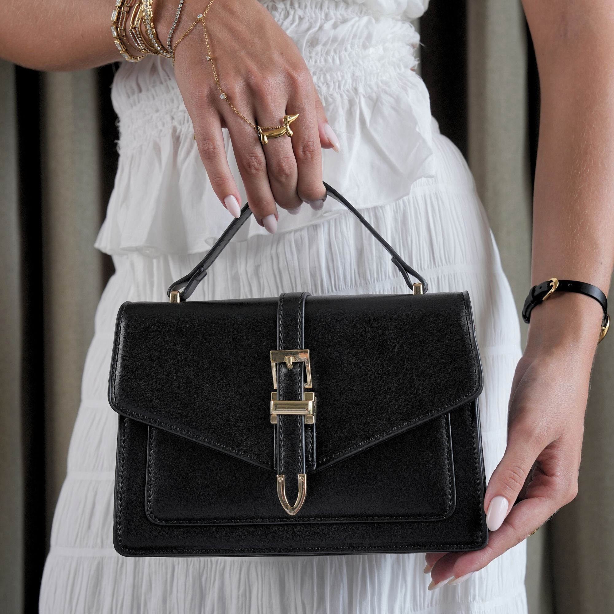 Sienna Classic Bag Black – OhKlassy